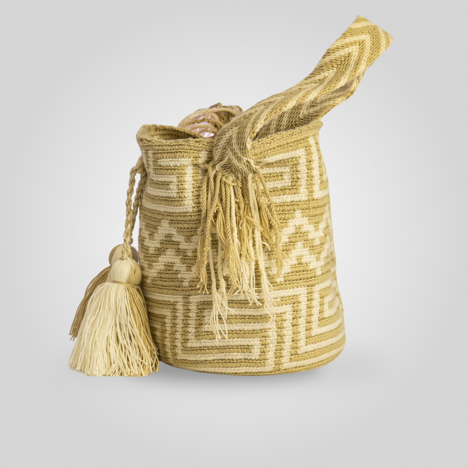 Mochilas Wayuu para mujer con estilo y tradición